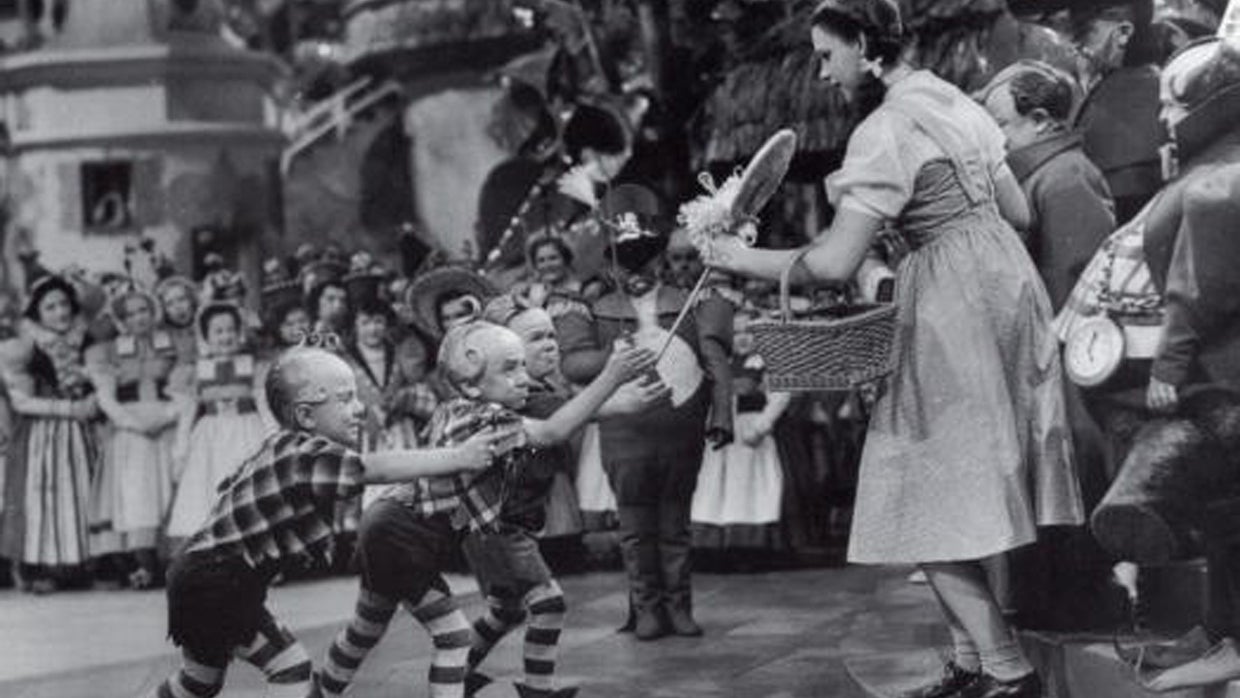 Jerry Maren, last surviving "Wizard of Oz" munchkin, dead at 98 - CBS News