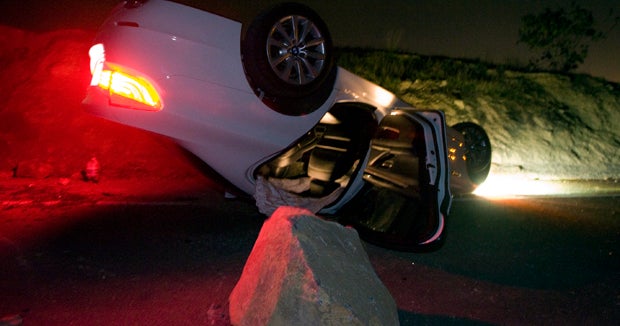 Earthquake centered near Los Angeles, California, jitters nerves - CBS News