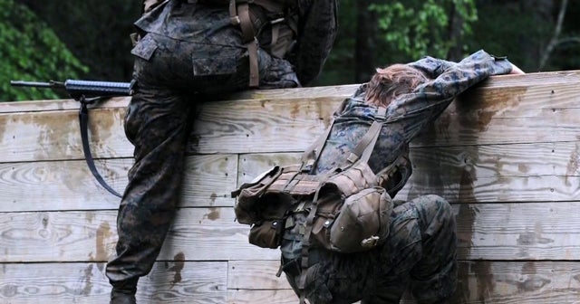 Women Marines get second shot at grueling combat test - CBS News