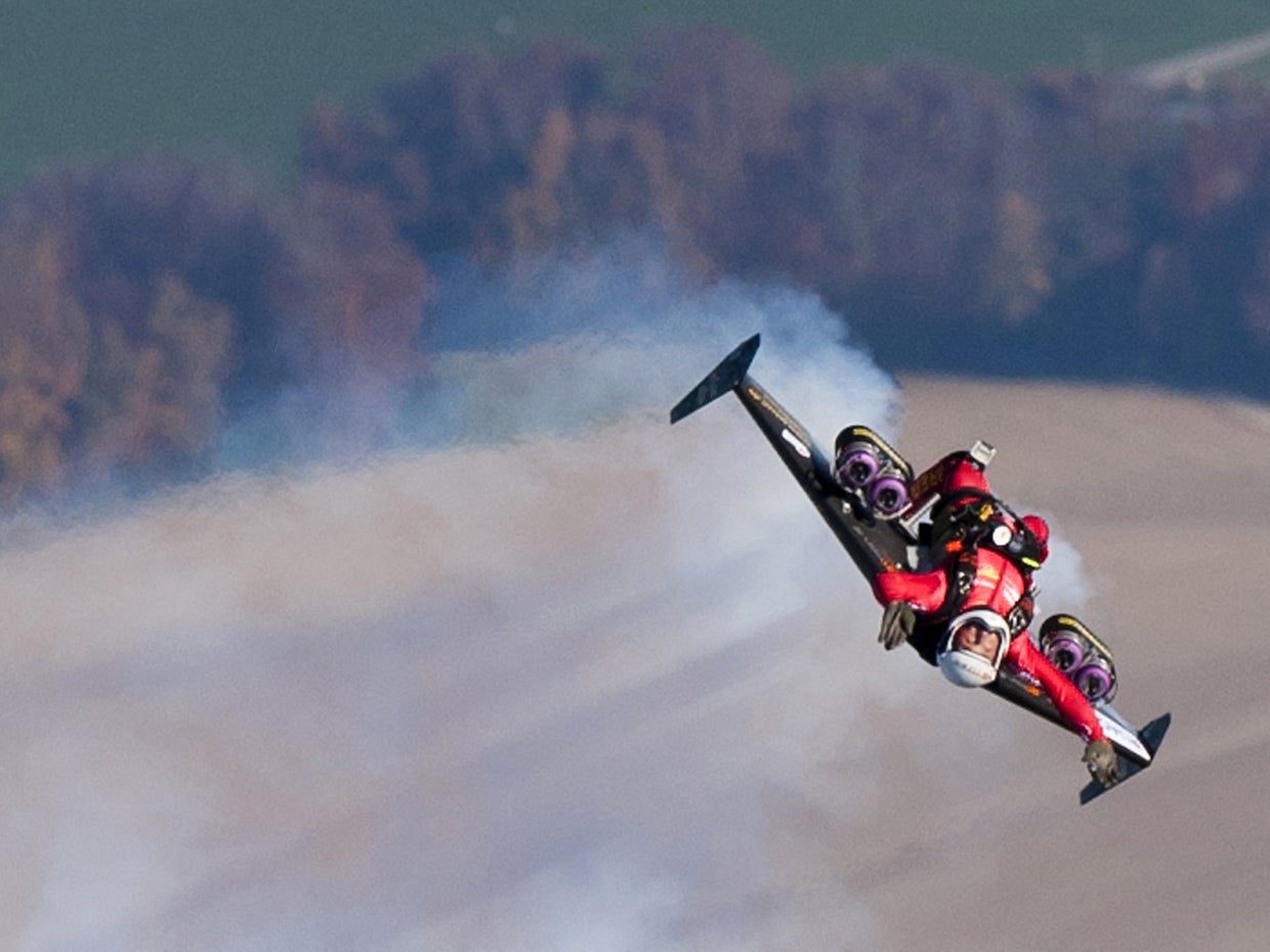 Jet packs in flight and fiction