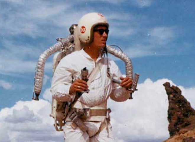 Jet packs in flight and fiction