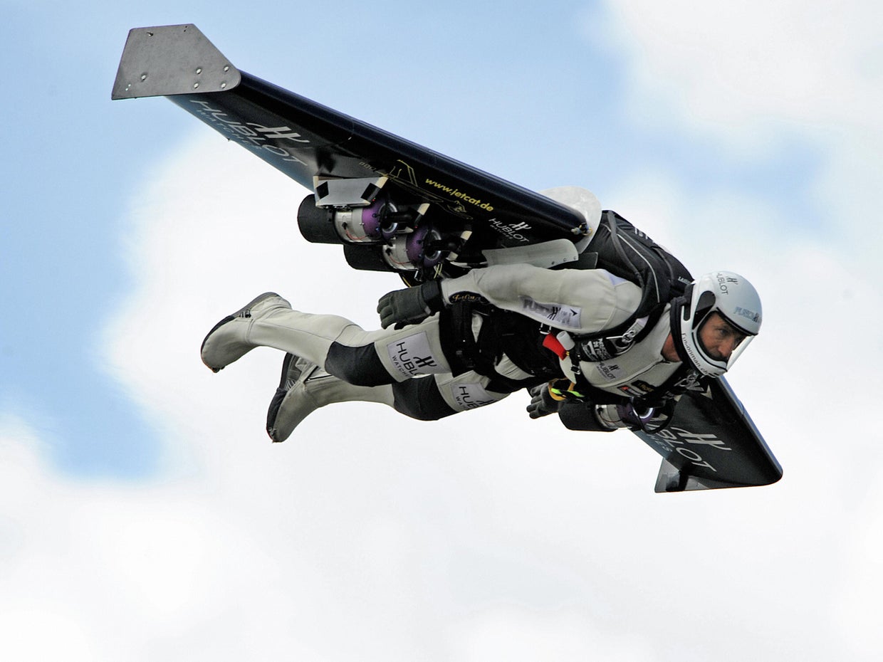 Jet packs in flight and fiction