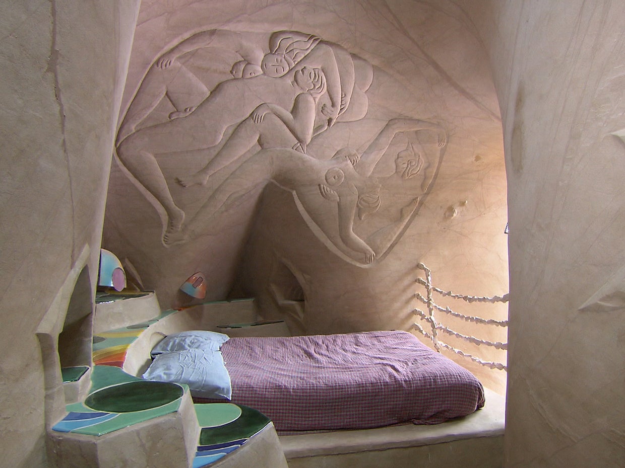 Ra Paulette's caves