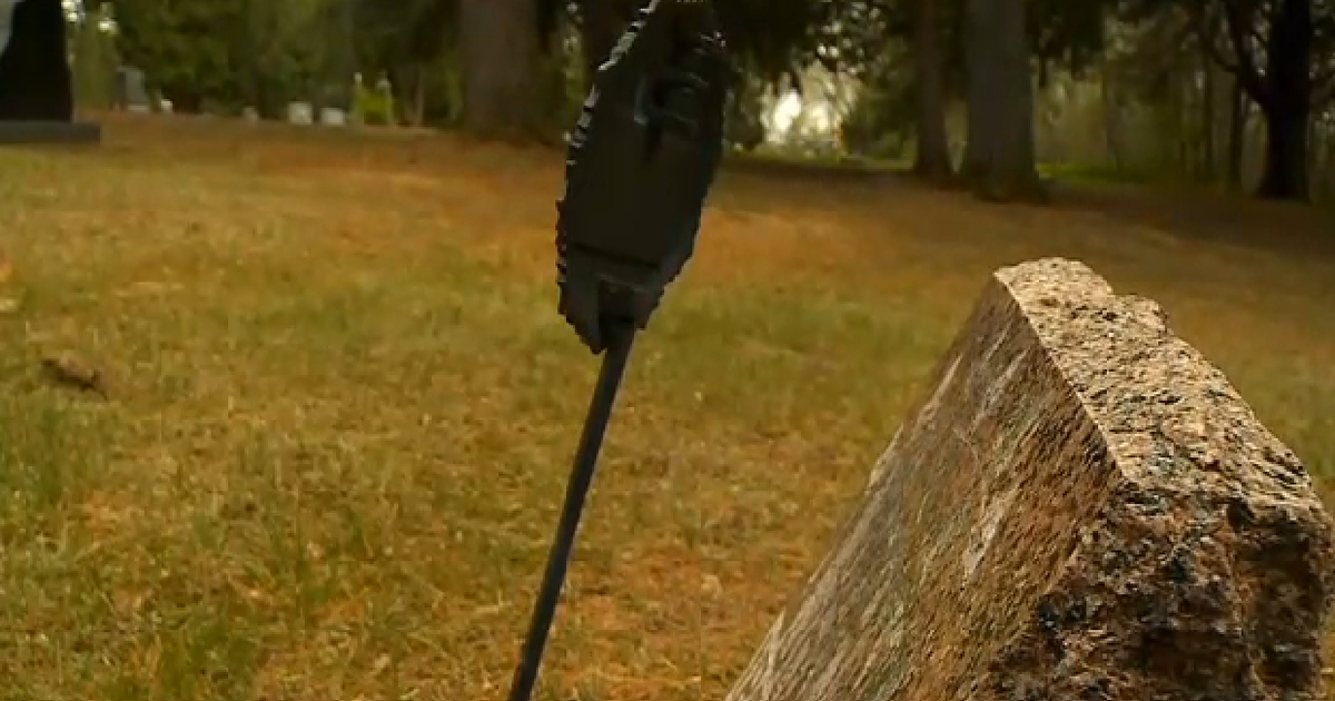 Veterans' graves robbed in Minnesota just before Memorial Day - CBS News