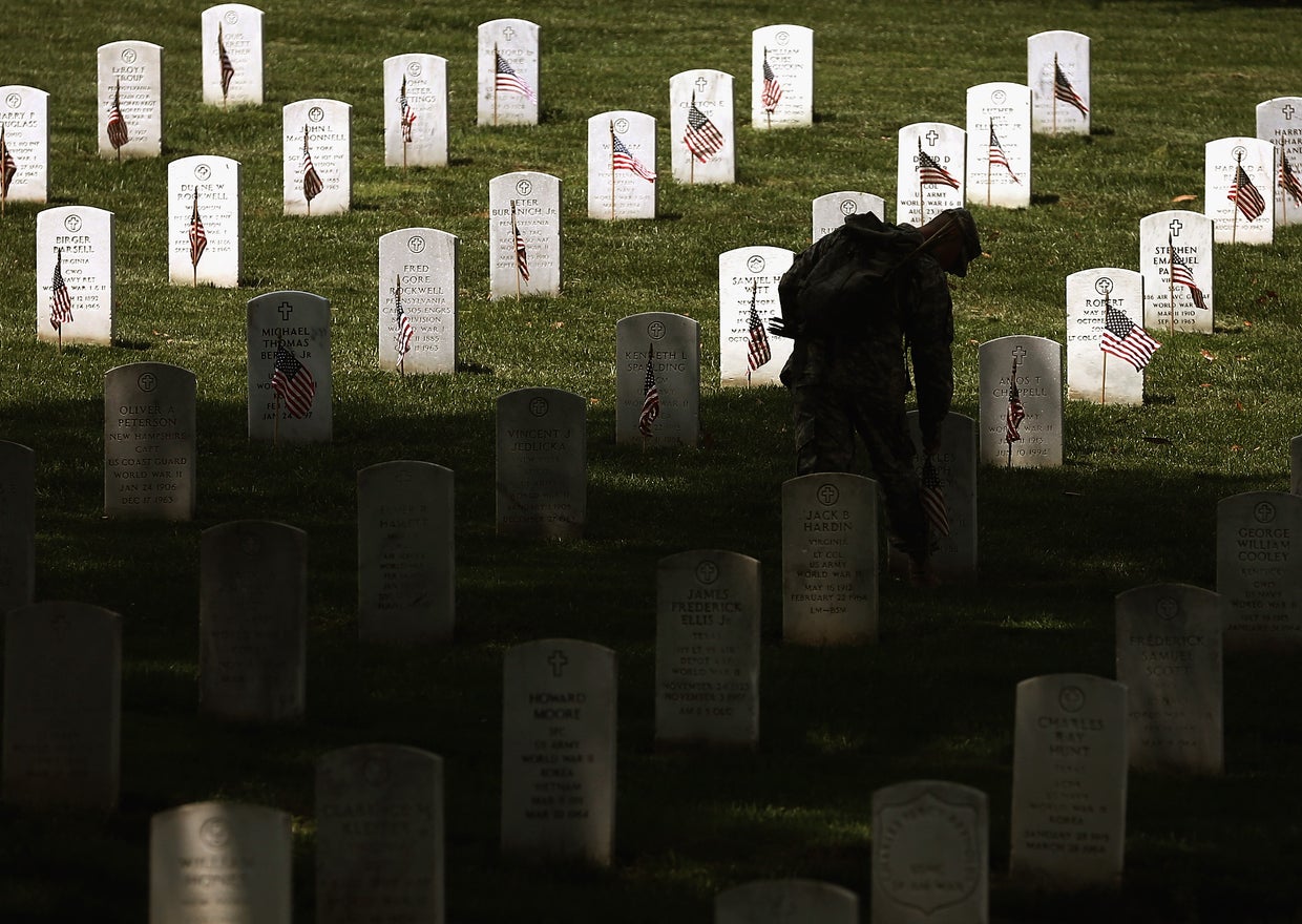 Honoring fallen service members