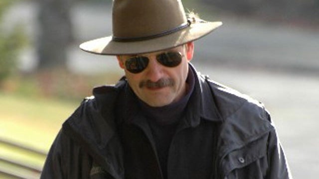 The Dog Trainer, the Heiress and the Bodyguard - CBS News