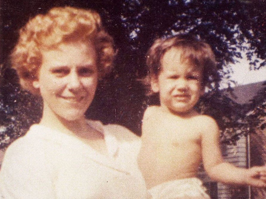 How one woman died defending racial equality - CBS News