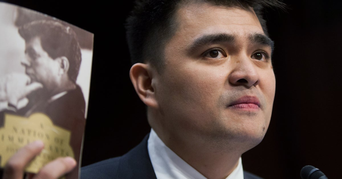 Famed journalist, activist released by U.S. Border Patrol - CBS News