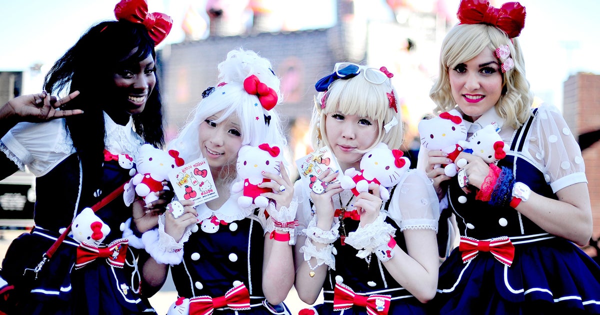 Comic-Con 2014 brings out fans and long lines - CBS News