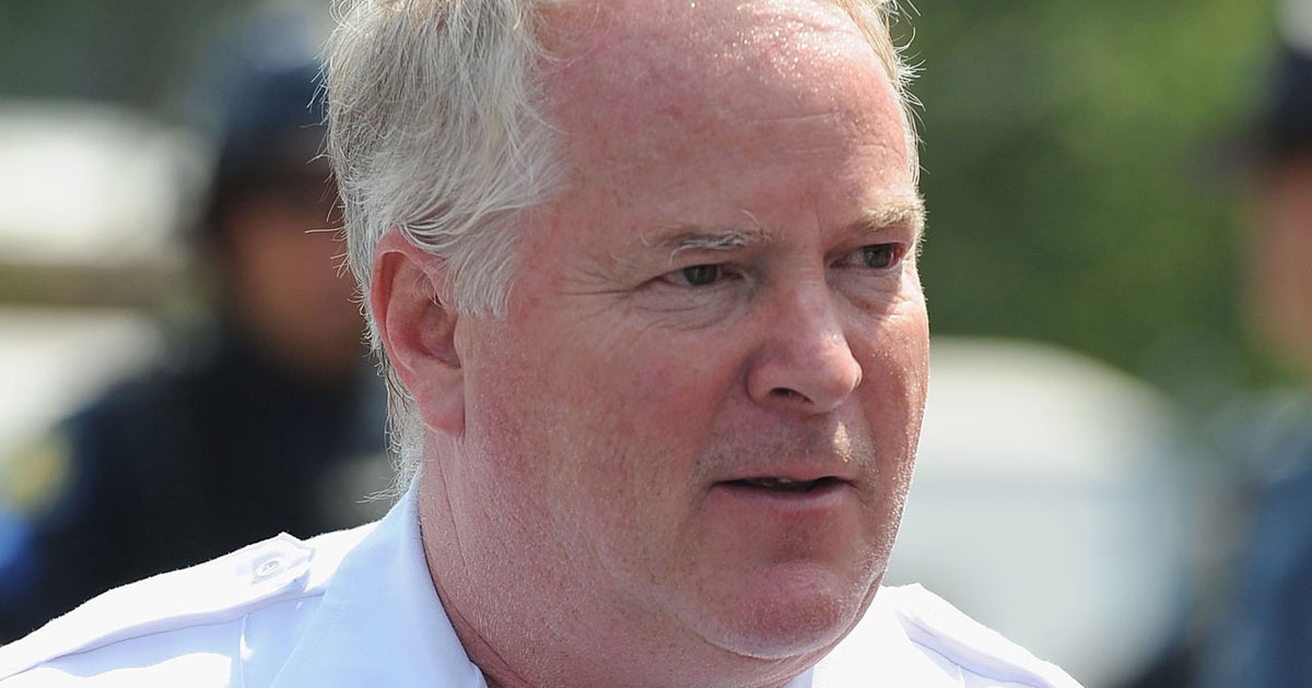Ferguson Police Chief Tom Jackson denies report he is resigning - CBS News