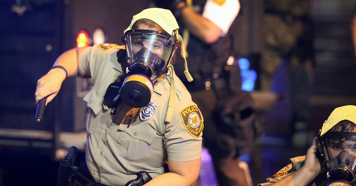 Ferguson, Missouri, clashes resume over Michael Brown police shooting ...