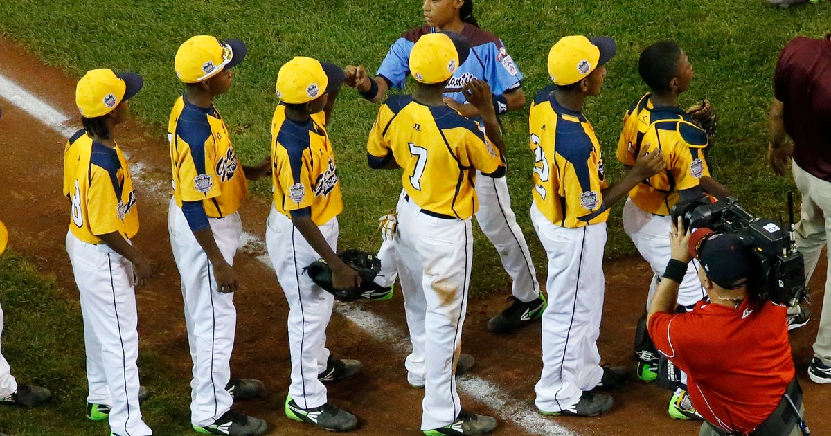 Mo'ne Davis' run in Little League World Series over - CBS News