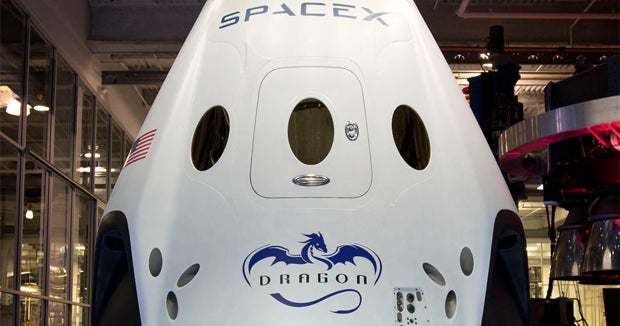 Boeing, SpaceX to team with NASA on space taxis - CBS News