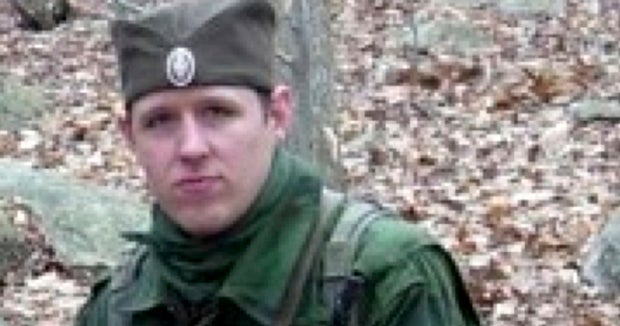 Eric Frein, Pennsylvania shooting suspect, on FBI's Ten Most Wanted ...