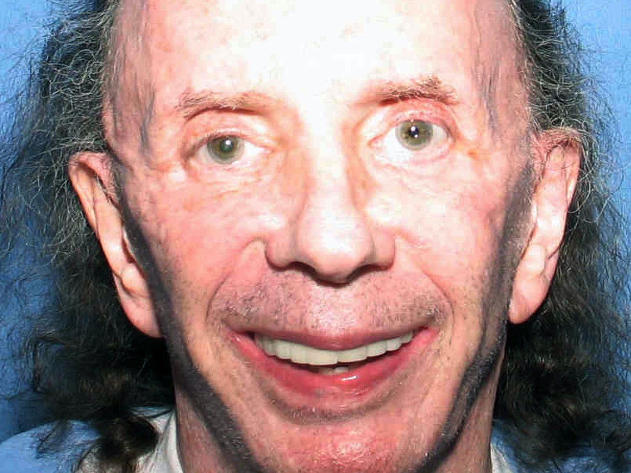 Phil Spector: New photos show age, decline of pop music icon in prison ...