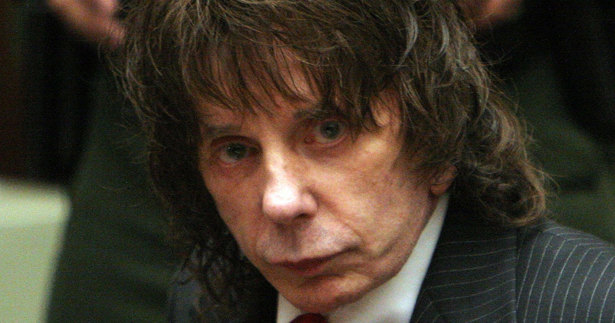 Phil Spector: New photos show age, decline of pop music icon in prison ...