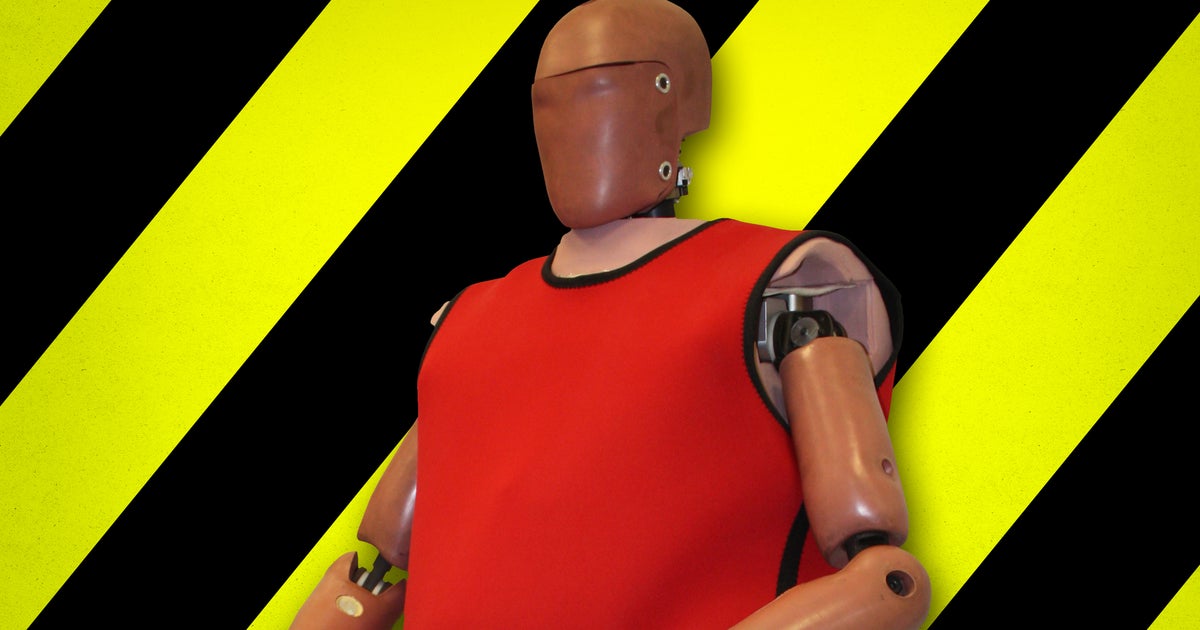 As Americans get fatter, so do crash-test dummies - CBS News