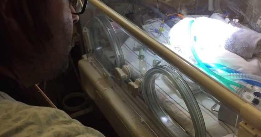 Outpouring of support at memorial for baby in viral video - CBS News