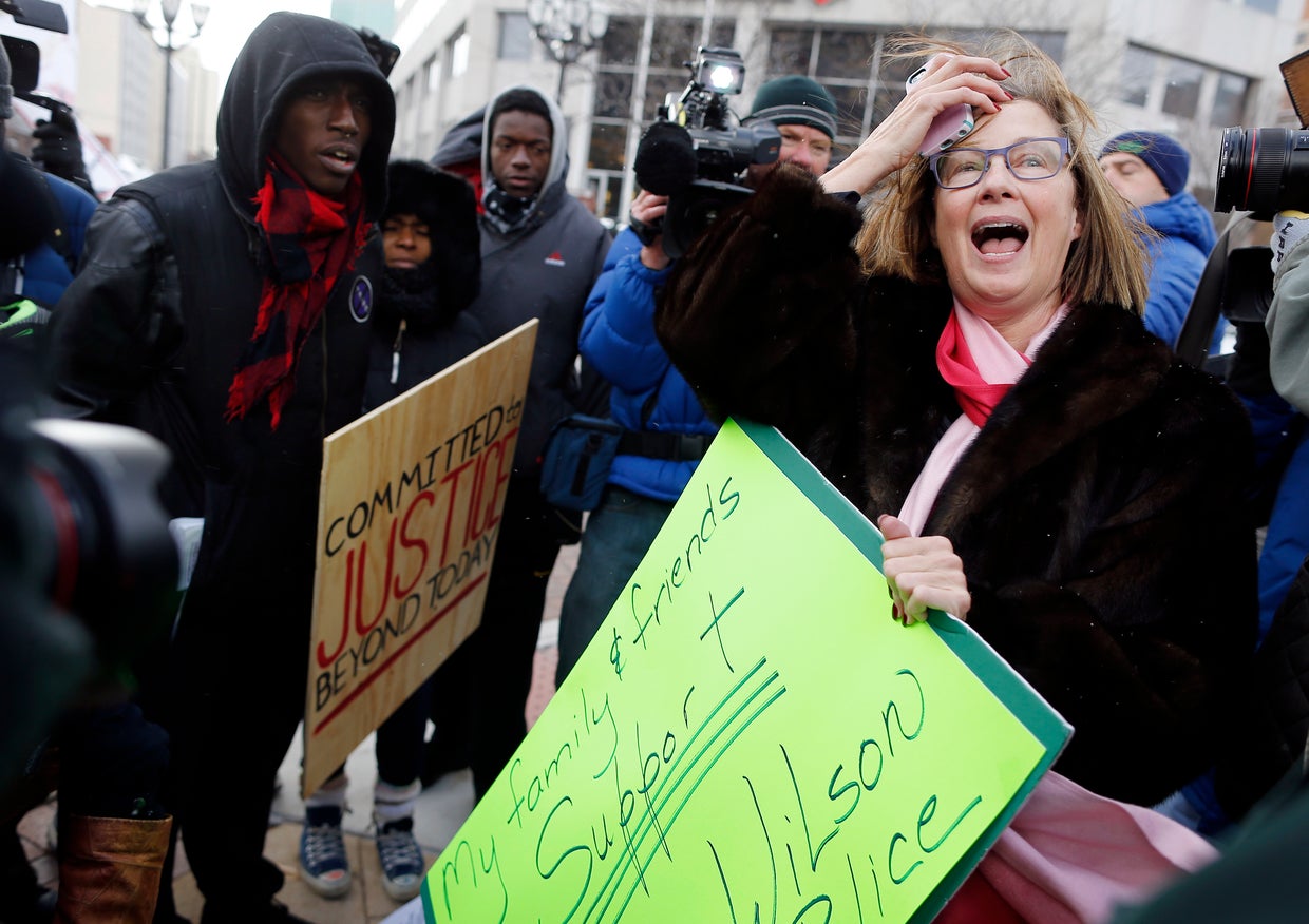 Ferguson braces for grand jury report