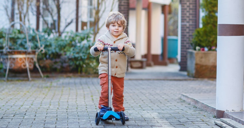 The most dangerous types of toys for kids - CBS News