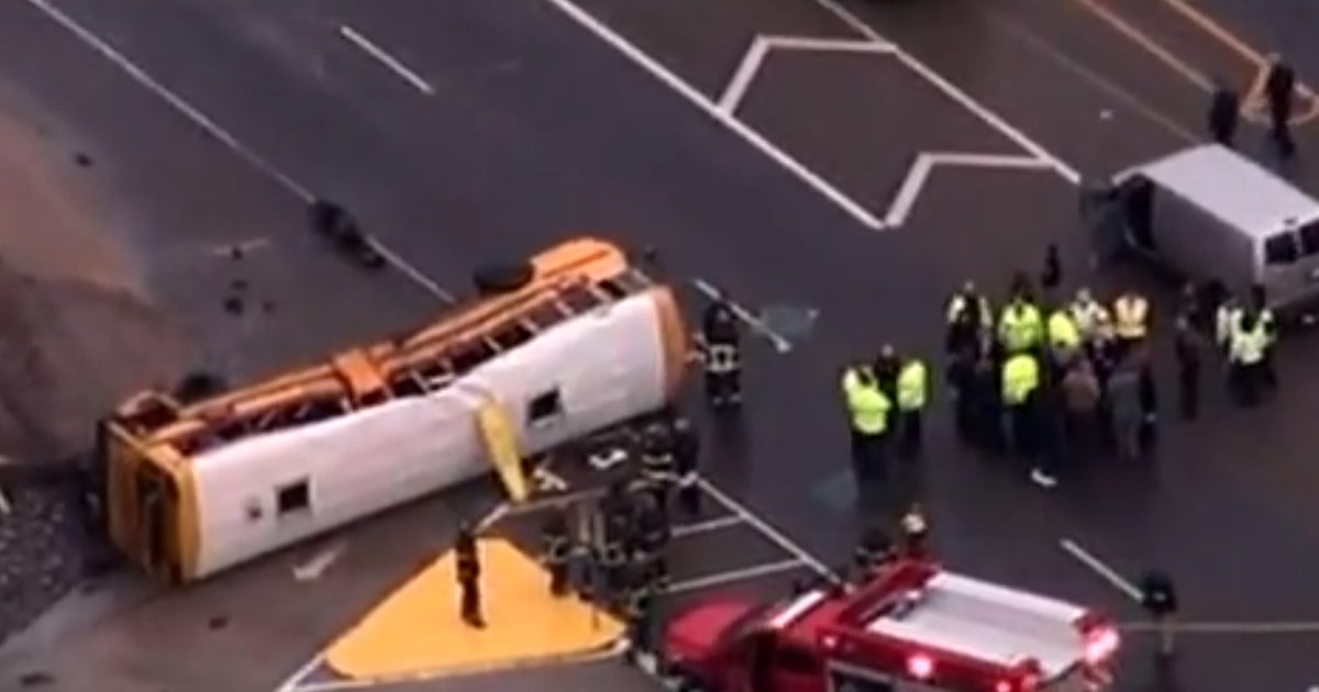 3 dead in Tennessee double school bus crash - CBS News
