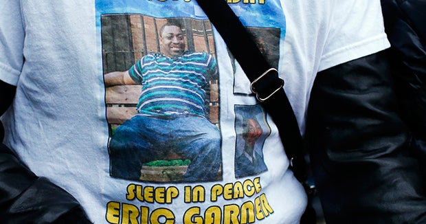 Eric Garner chokehold case grand jury decision highlights prosecutors ...
