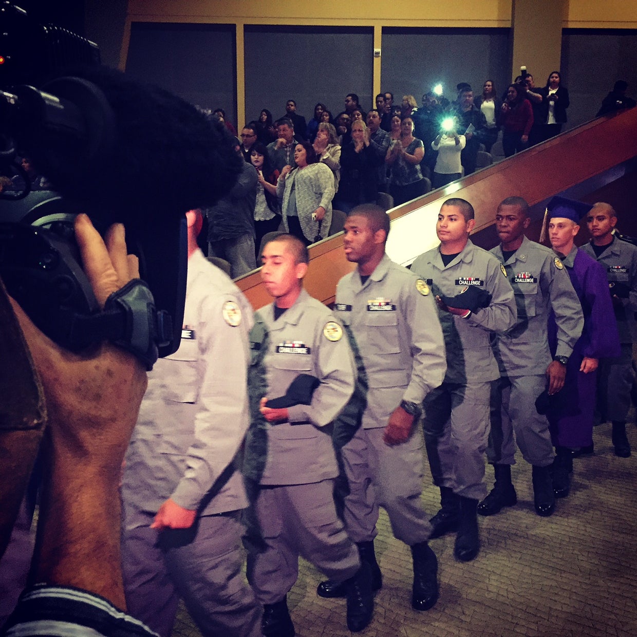 Fresh start for young grads of National Guard boot camp - CBS News