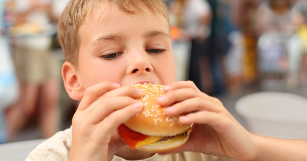 The food that drags down American kids' test scores - CBS News