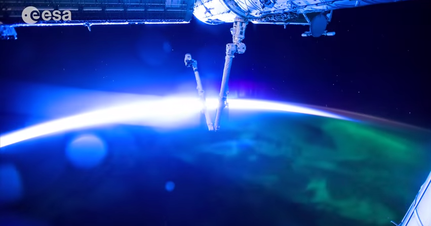 Stunning time-lapse video from space combines 12,500 images - CBS News