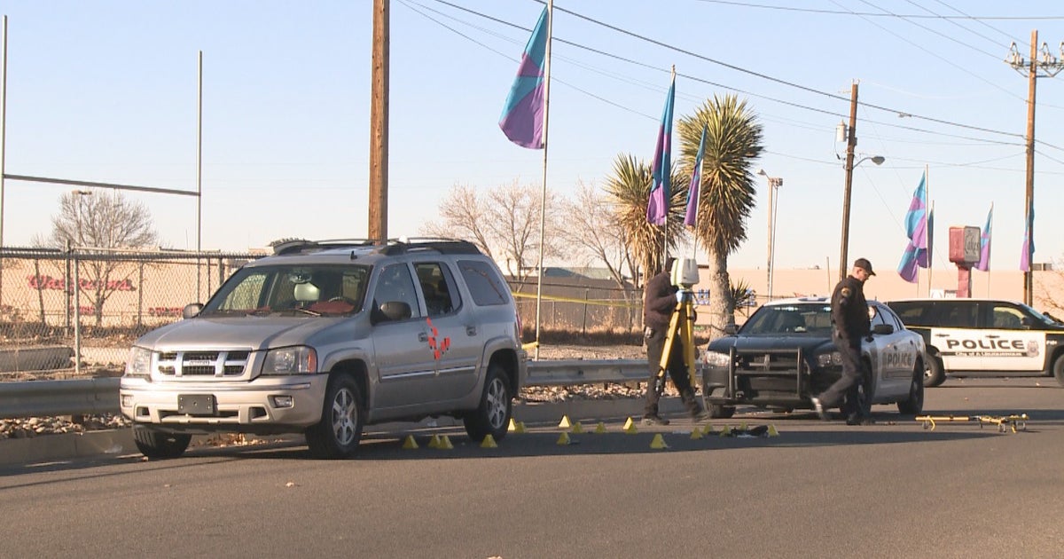 New Mexico cop shot during Albuquerque traffic stop, police say - CBS News