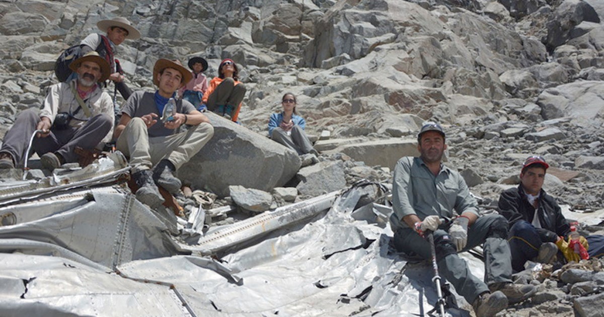 Chilean hikers claim to find plane missing 54 years - CBS News