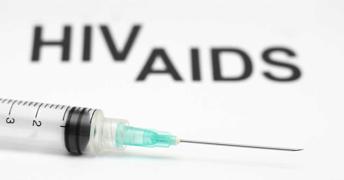 Experimental AIDS vaccine blocks HIV in monkeys - CBS News