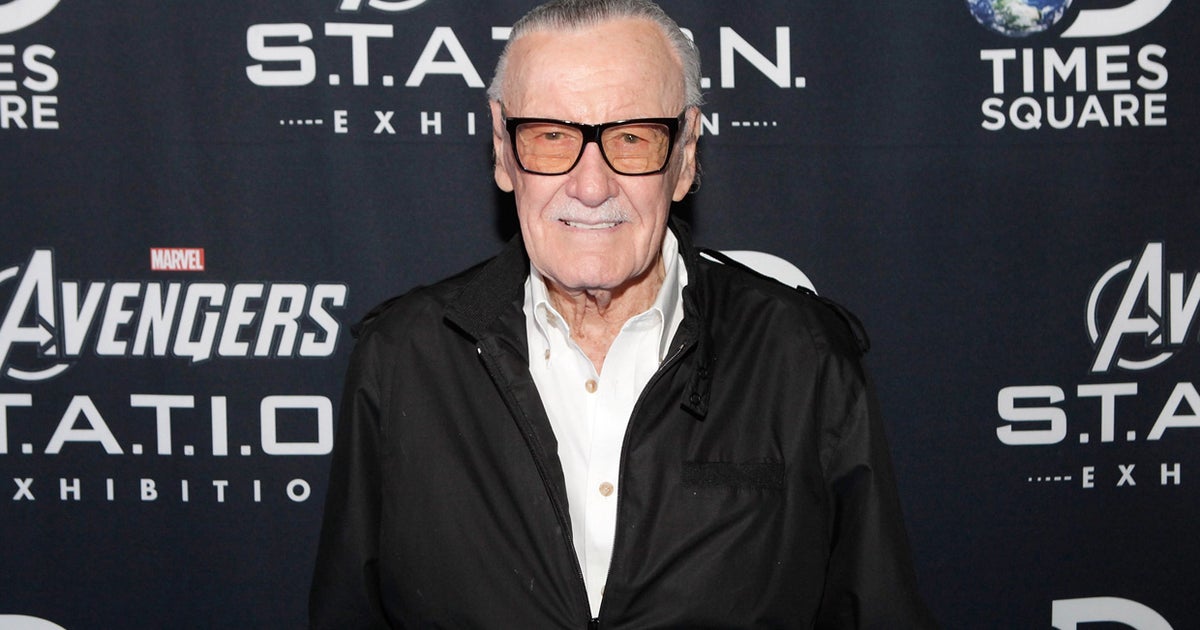 Stan Lee draws Spider-Man for boy with autism - CBS News