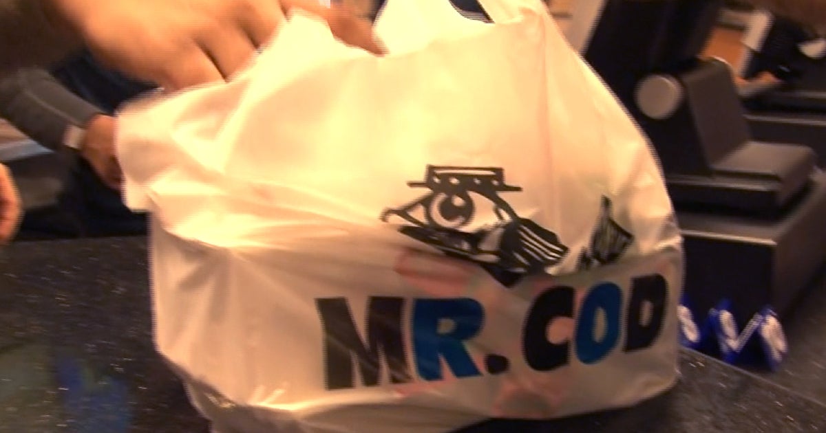 Mr. Cod fish and chips restaurant opens in Kabul, Afghanistan - CBS News