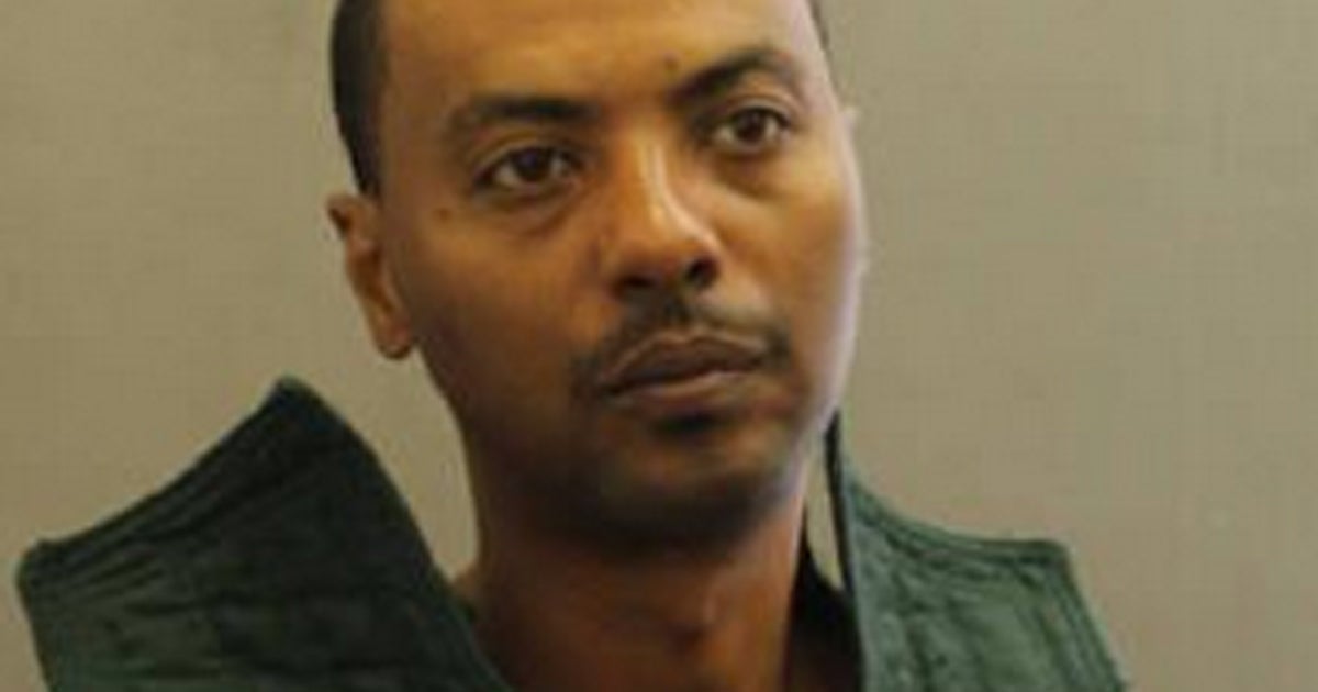 Armed prisoner who escaped Virginia hospital captured in D.C. - CBS News