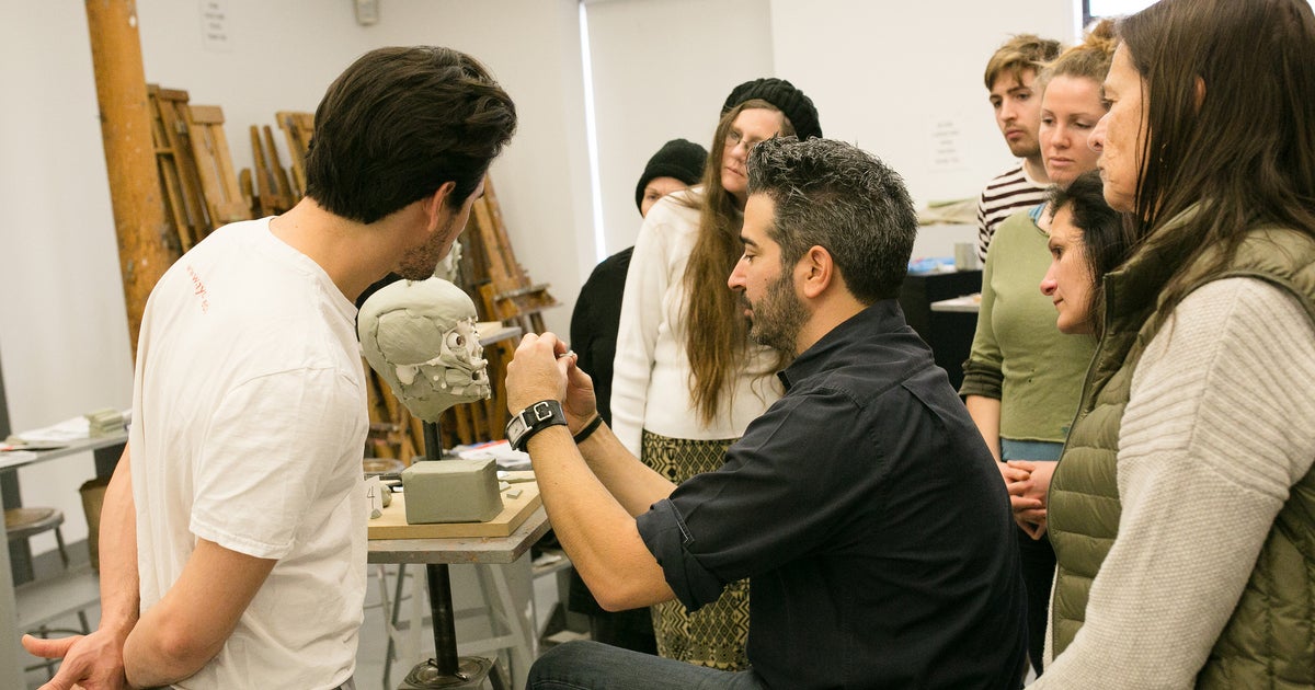 Art students sculpt faces, seek names, of unidentified murder victims ...