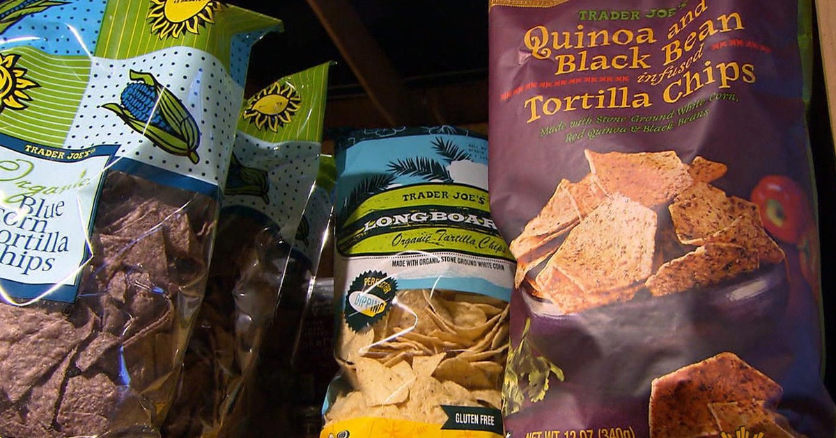 Pirate Joe raids Trader Joe's shelves - CBS News