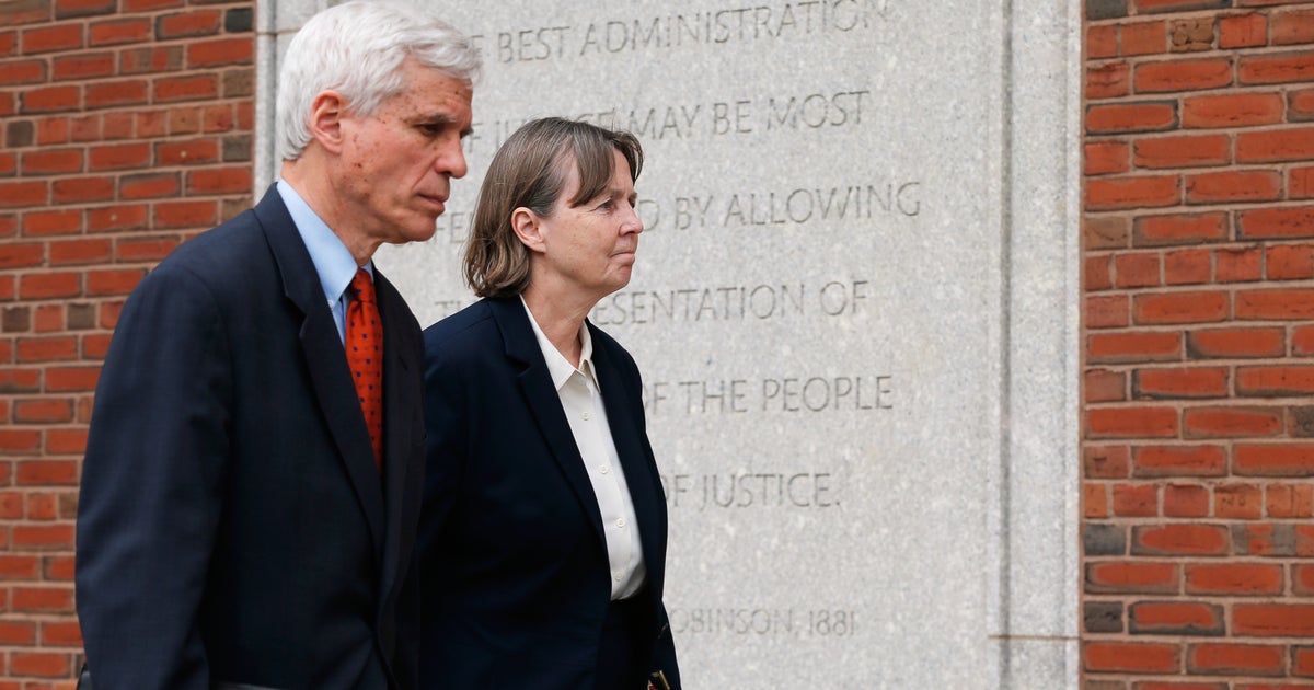 Judy Clarke, lawyer representing Robert Bowers, has history of ...