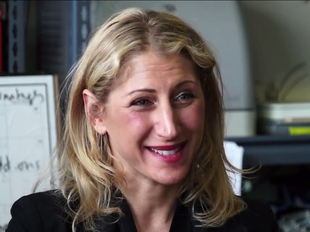 RockPaperRobot brings physics to your home - CBS News