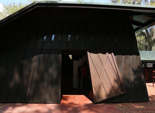 Frank Lloyd Wright's Auldbrass