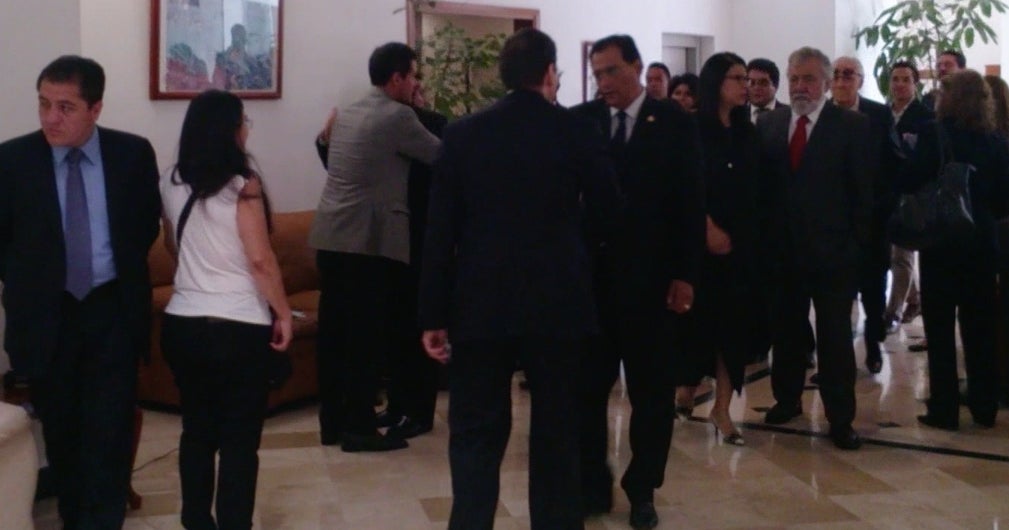 Todo en Uno: Manuel Camacho Solís fallece a los 69 años de edad - CBS News