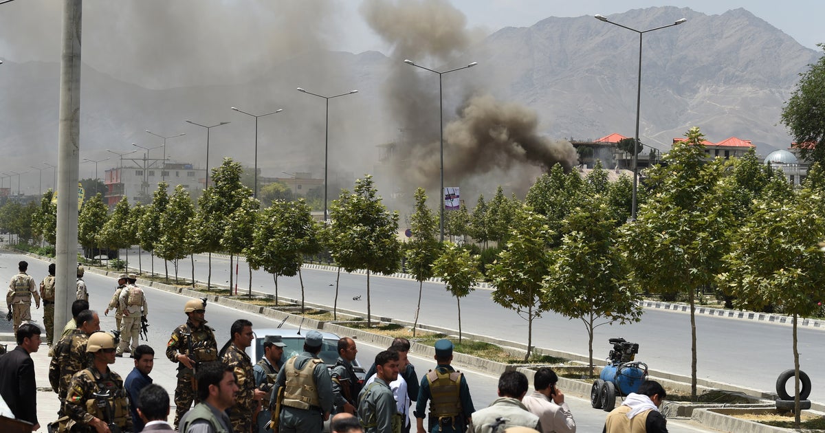Taliban attacks Afghan parliament building - CBS News