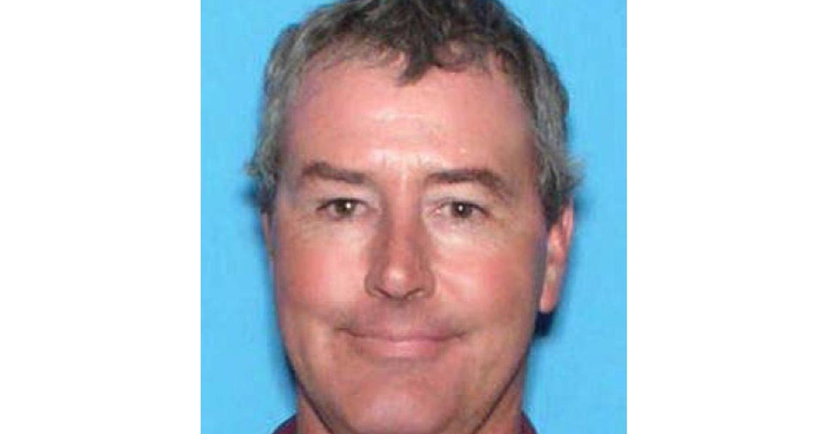 Alabama man Stephen Sean Hutcheson wanted in "violent" slayings of wife ...