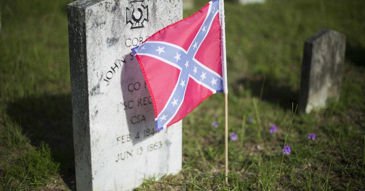U.S. House approves ban of Confederate flags at federal cemeteries ...
