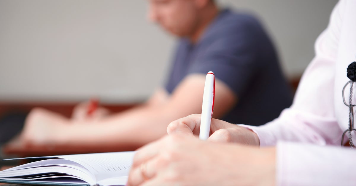 Less education may mean shorter lifespan - CBS News