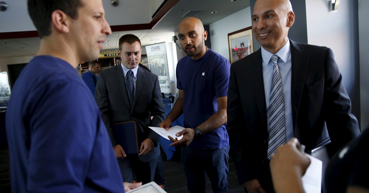 ADP: Private sector hired 190,000 people in August - CBS News