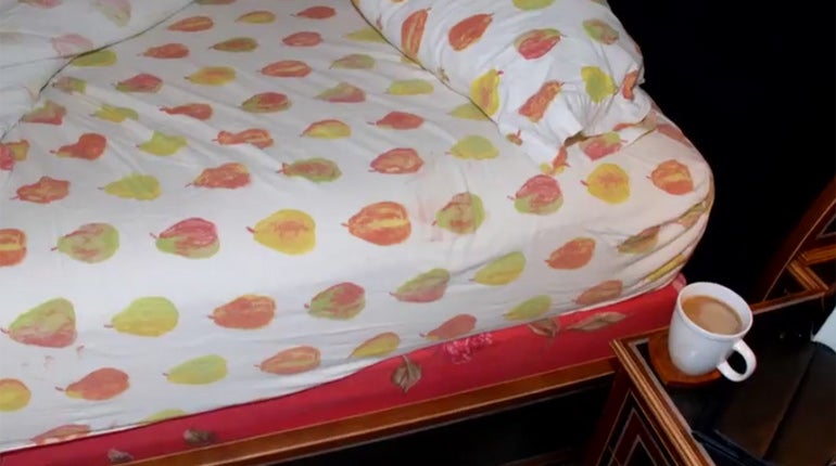 Leslie Neulander death: Can a daughter's frantic 911 call convict or ...