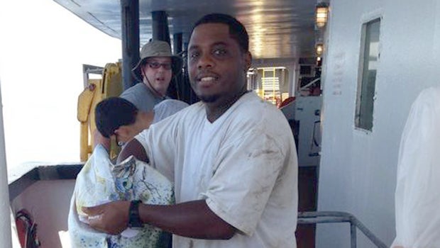 Jacksonville mourns crew of lost cargo ship El Faro - CBS News