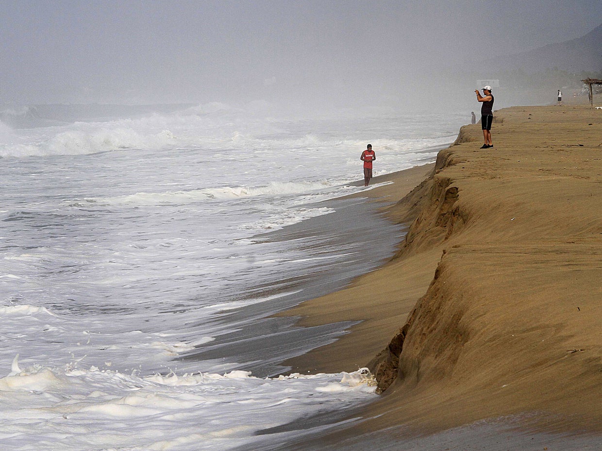 Hurricane Patricia takes aim at Mexico