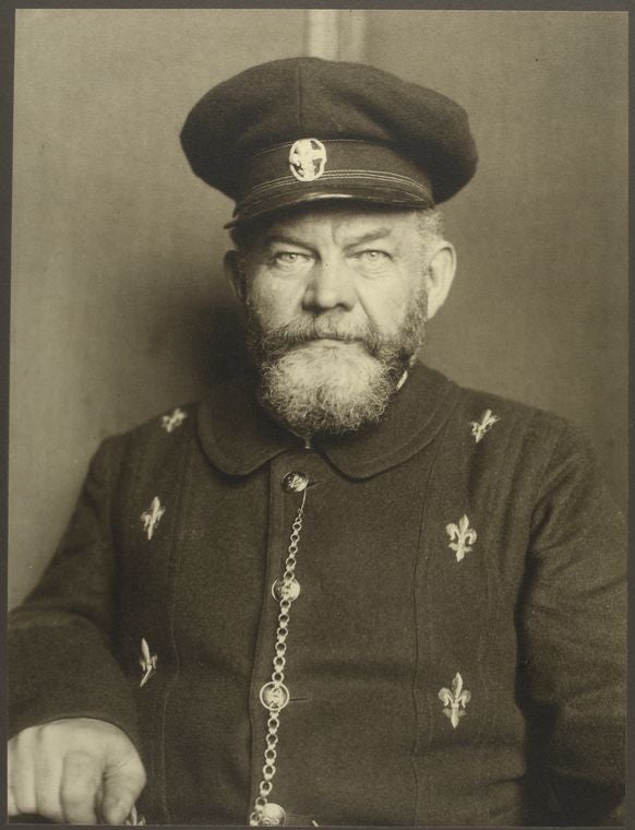 Ellis Island immigrant portraits circa 1900